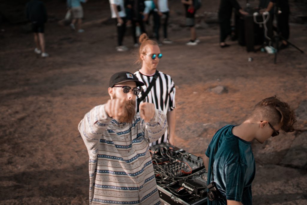 Information crucial to start creating beats for hardstyle begginers